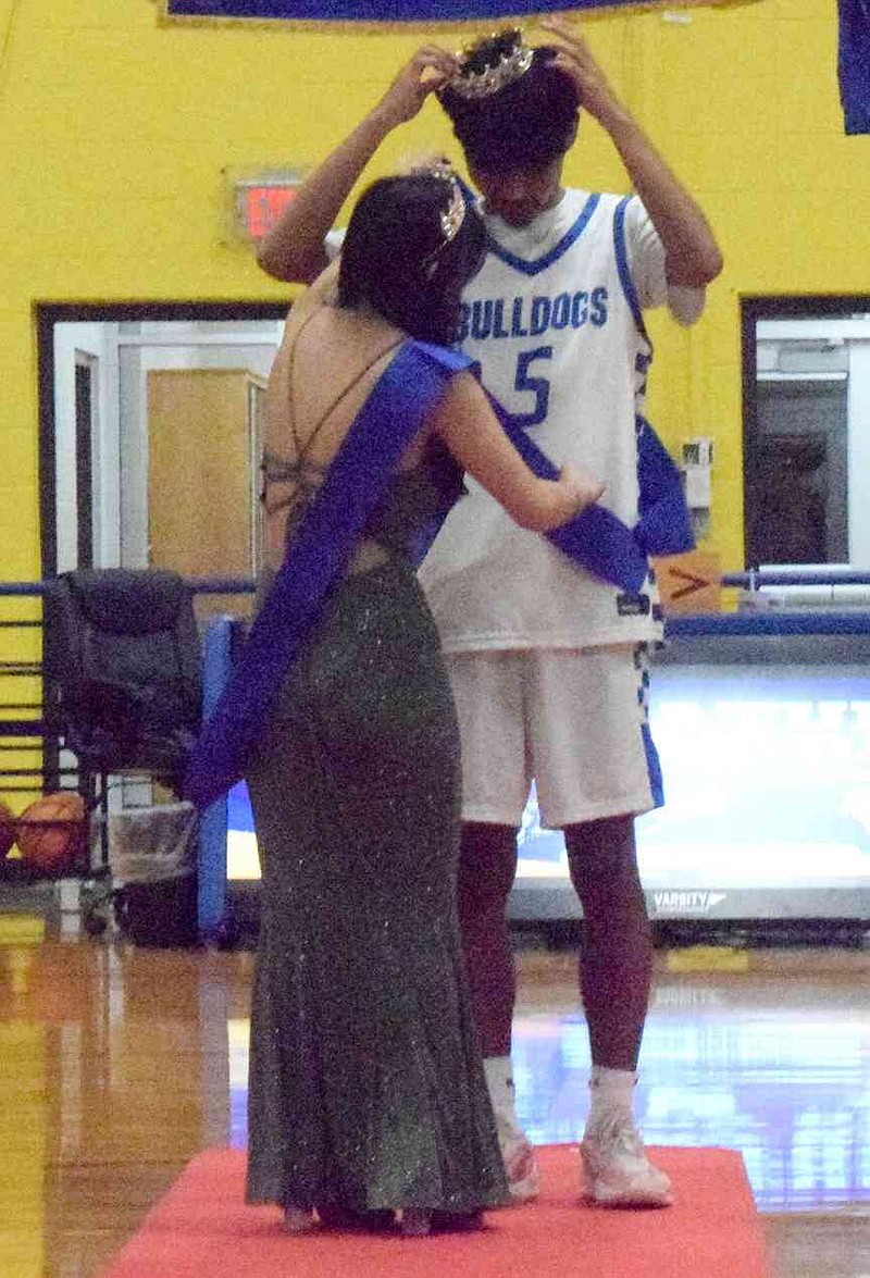 Decatur holds Colors Day | Westside Eagle Observer