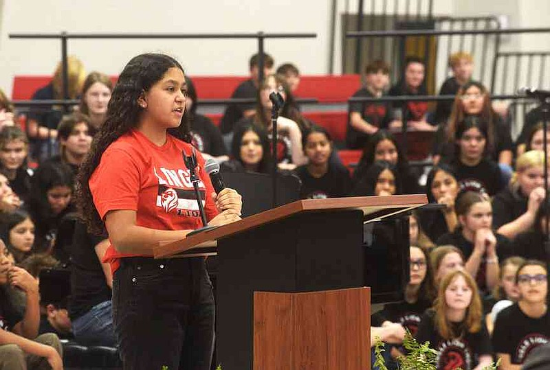 Newly restored Lingle Middle School welcomes home students, staff ...