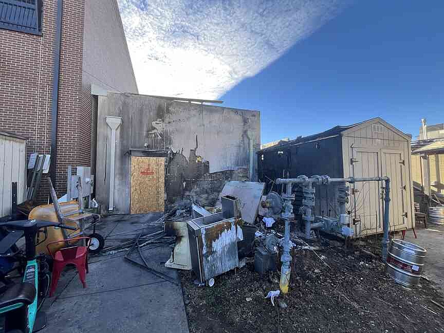 Fire Department responds to blaze behind Doe’s Eat Place on Dickson ...