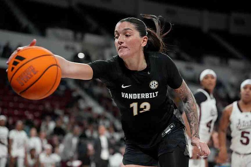 Gamecocks avenge lone loss, pick up 11th consecutive win | Northwest ...