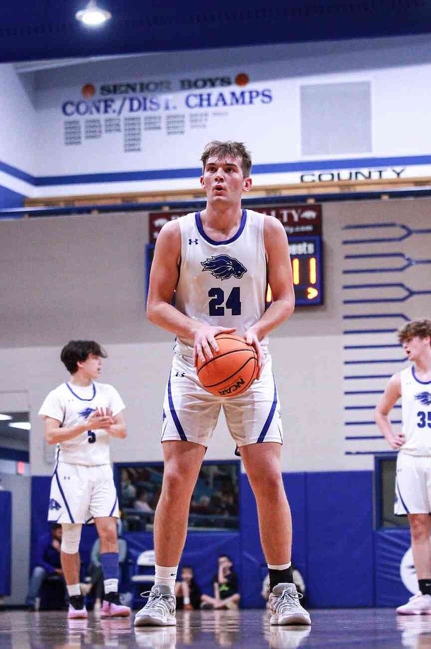 Lions’ Pricop surpasses 1000 points in win | Hot Springs Sentinel Record