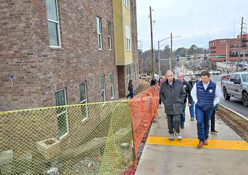 Boozman, others tour veterans housing project that is taking shape on ...