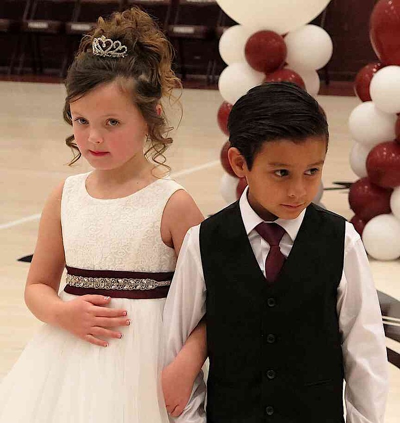 Metcalf and Skaggs crowned queen and king at Gentry Coronation ...