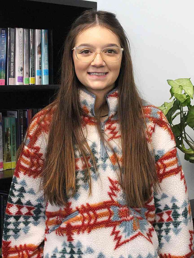 Meet the Blackhawk Colors Day maids | Pea Ridge Times