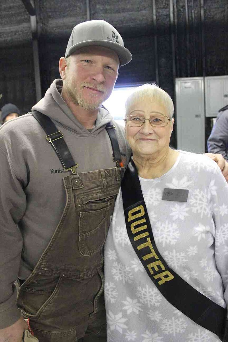Thornhill celebrated on retirement after 29 years service | Pea Ridge Times