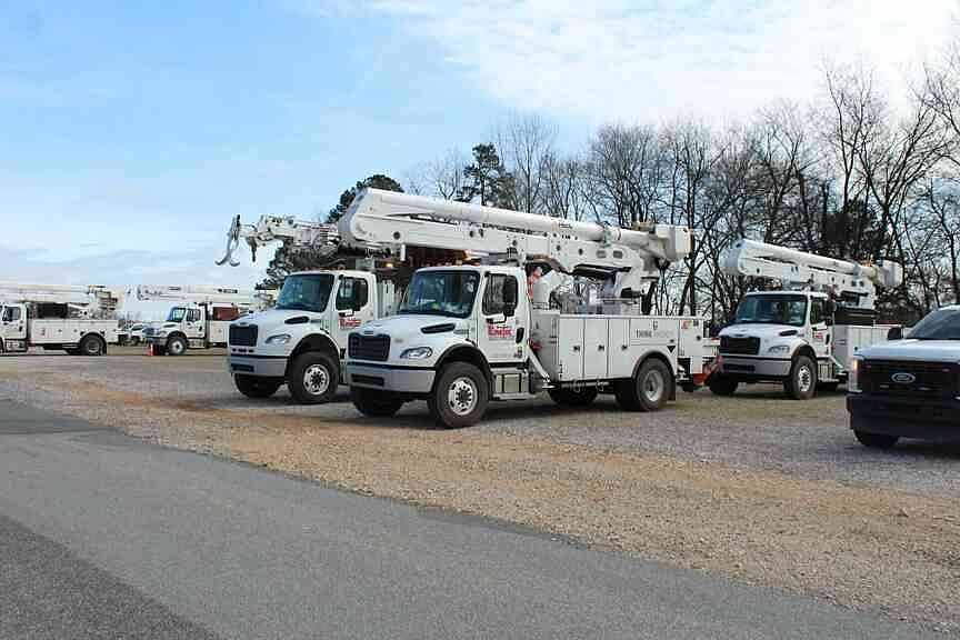 ‘We won’t stop until every last light bulb is burning’: Entergy ...