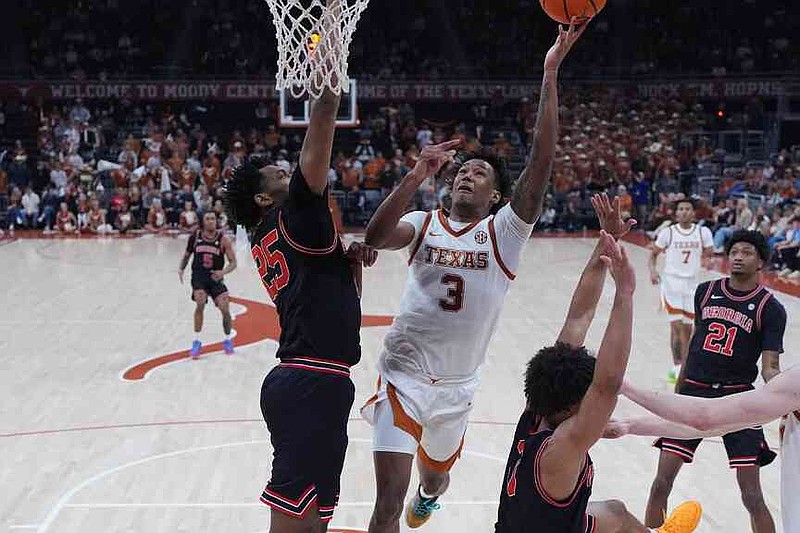 Swain, Longhorns get hot in 2nd half, blast Bulldogs | Northwest ...