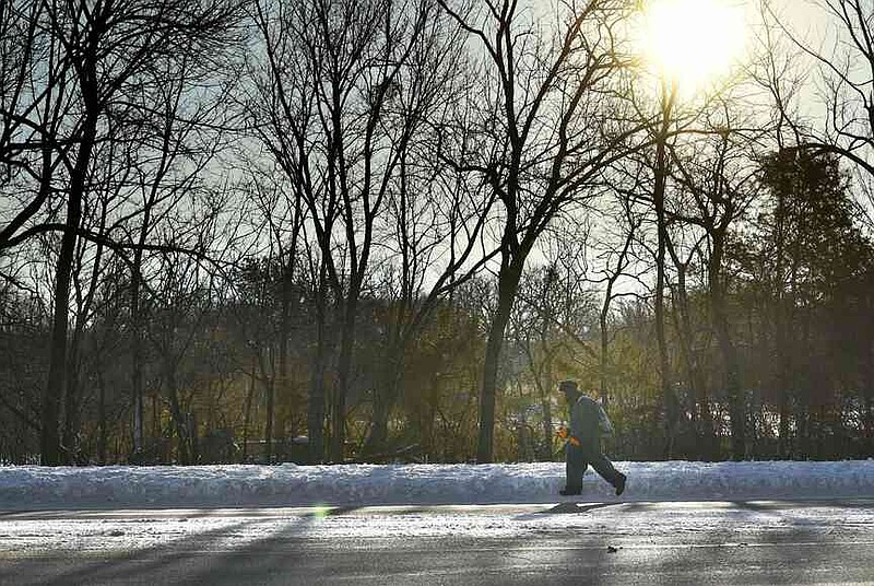 Progress seen in clearing Northwest Arkansas roads Tuesday as ...
