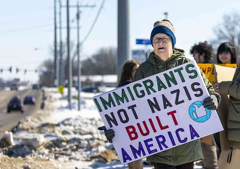 River Valley residents protest ICE shootings of Renee Good and Alex ...