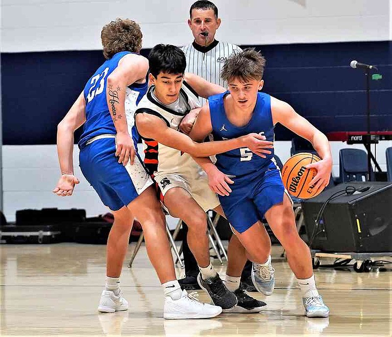 3A-4 conference persevering; 5A-West, 6A-West trudging along | River ...