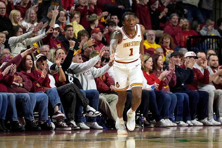 Inside game lifts ’Horns over Gators | The Arkansas Democrat-Gazette ...
