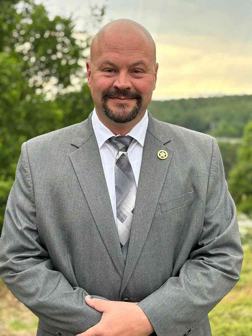 Miller, McIntyre hope to succeed Runion as Sebastian County sheriff ...