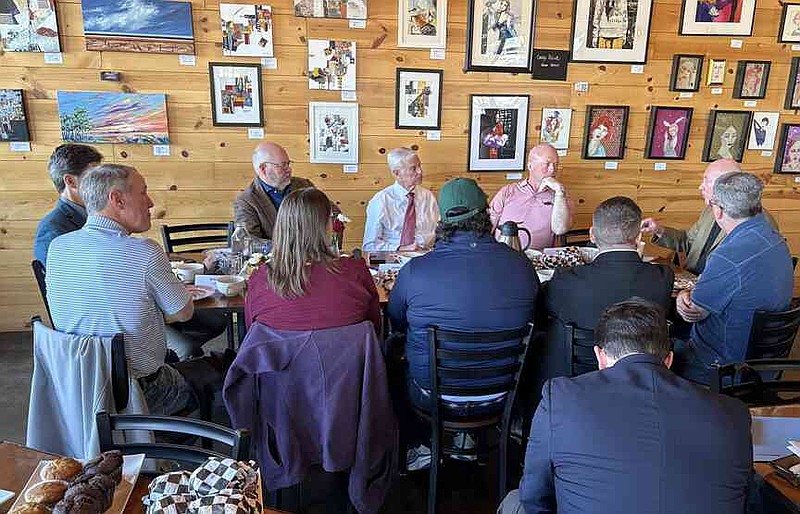 Womack meets with Northwest Arkansas restaurant owners on immigration ...
