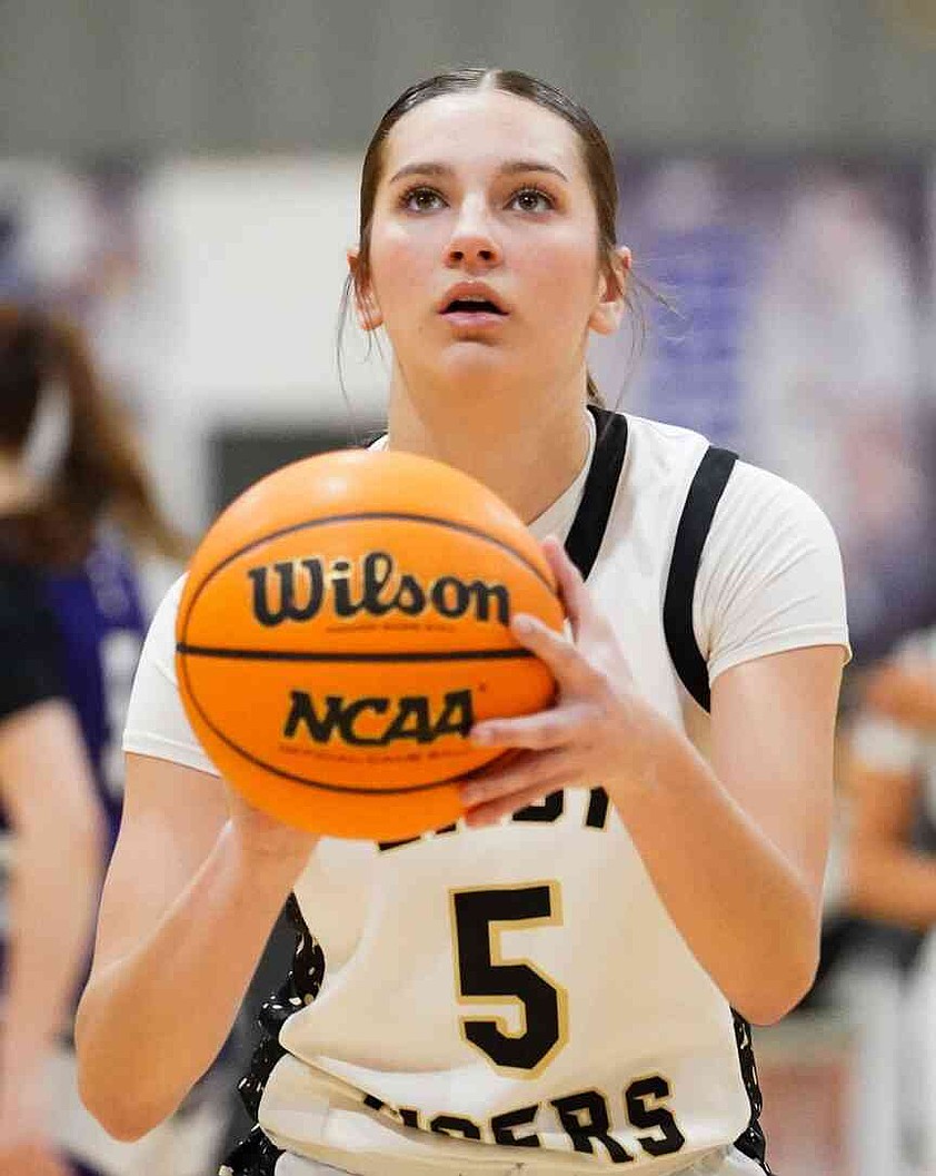 Charleston girls embrace tough assignments | Northwest Arkansas ...