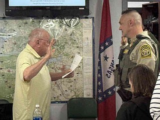 Chief deputy Grant Nicely named interim Johnson County sheriff ...