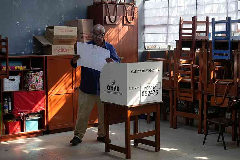 Peru’s presidential election results delayed | The Arkansas Democrat ...
