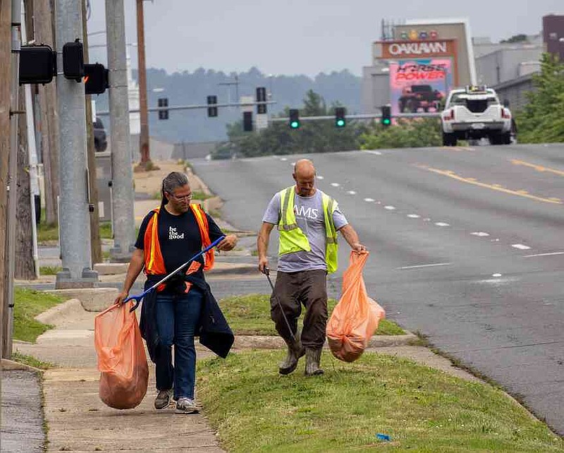 WATCH | Litter abatement program helping homeless people find jobs ...