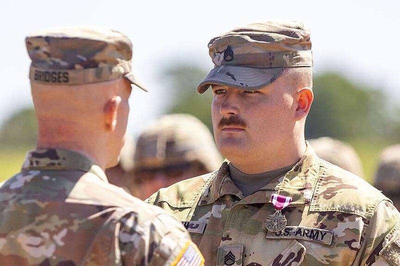 Four Arkansas National Guardsmen receive medals for actions taken ...