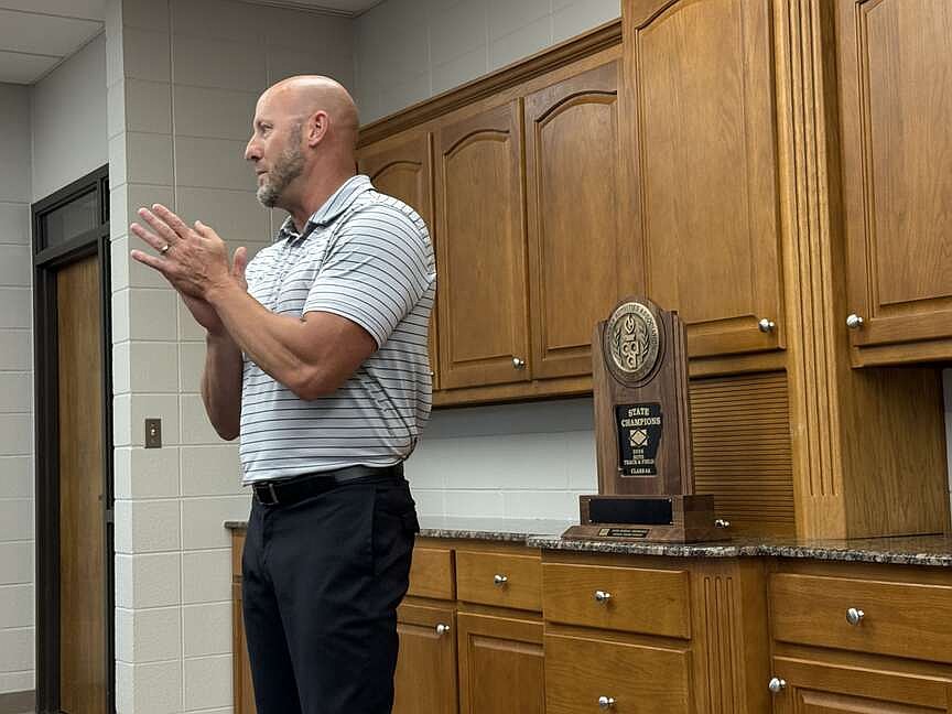 Van Buren School Board honors state track and field champions | River ...