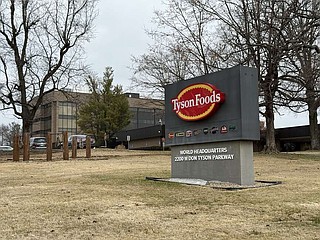 Tyson to pay exiting executive $10.58M | Northwest Arkansas Democrat ...
