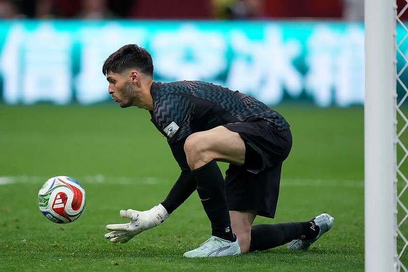 Australia’s keeper shines in opener | The Arkansas Democrat-Gazette ...