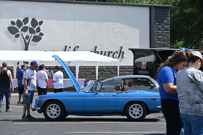 Car show supports foundation for families grieving infant loss | The ...