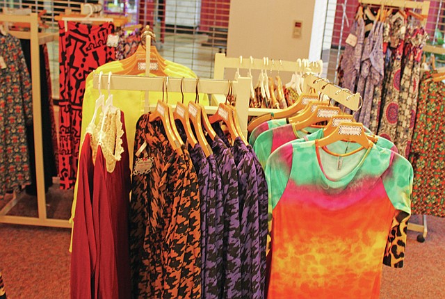 Clothing store Preppy Chicks opens at mall | Pine Bluff Commercial News
