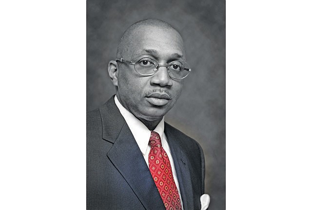 McCray cites experience on aviation commission | Pine Bluff Commercial News