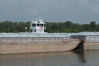 Western Arkansas officials travel McClellan-Kerr Navigation System via ...