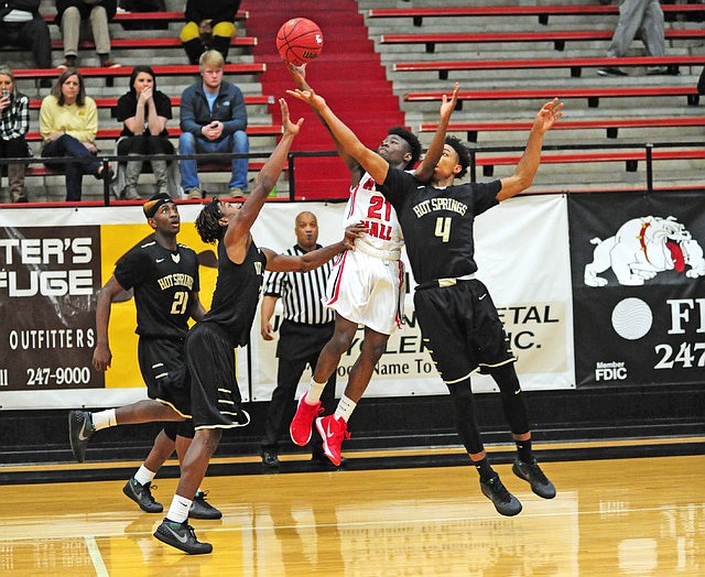 Preps Roundup: Trojans tame Bulldogs | Pine Bluff Commercial News