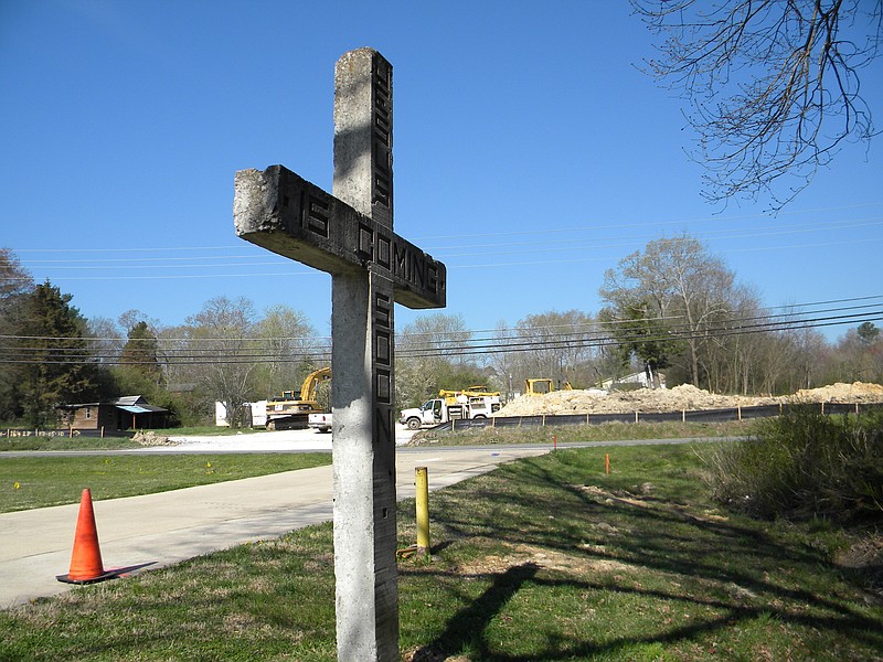 Roadside crosses remembered | Chattanooga Times Free Press