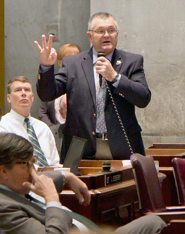 Measure banning Tennessee income tax passes House | Chattanooga Times ...