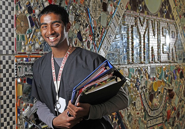 Tyner teen receives more than $500,000 in scholarship offers ...