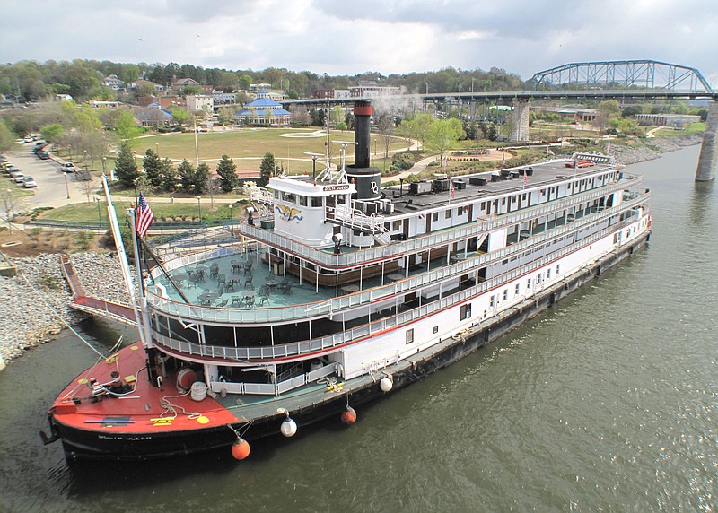 Florida hotelier eyes Chattanooga's historic Delta Queen | Chattanooga ...