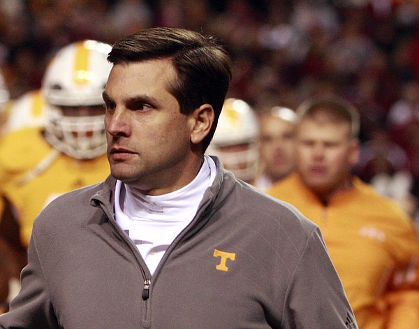 Wiedmer: Vols know selves enough to know they must throw | Chattanooga ...