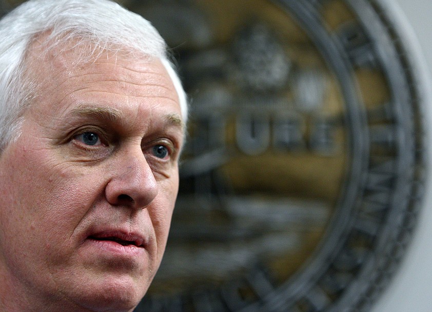 Tennessee sets up unit to tackle identity theft | Chattanooga Times ...