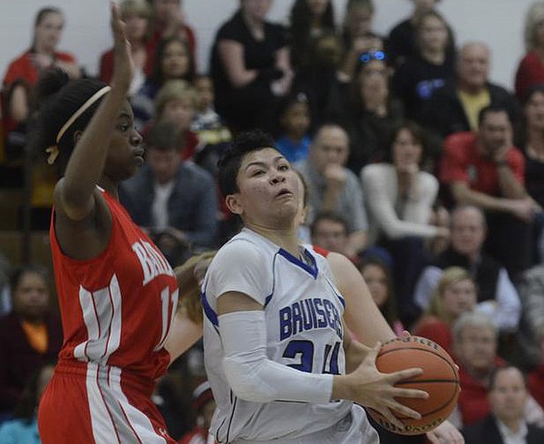 Akia Harris, Brianna Farris lead GPS in 49-38 win over Baylor ...