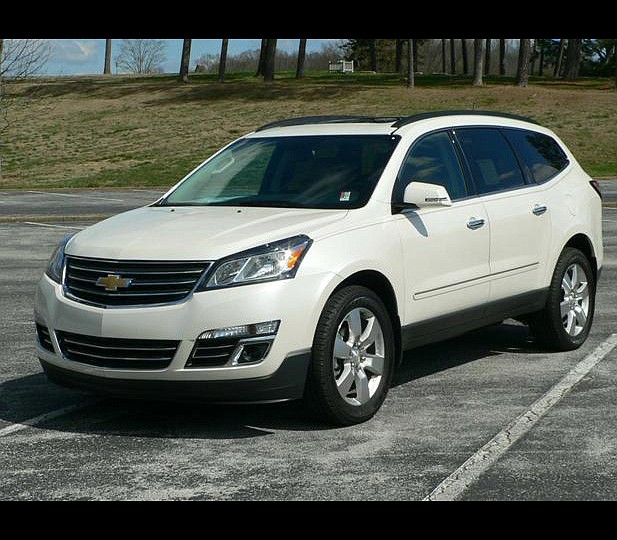 Test Drive: Chevy Traverse carries seven in style | Chattanooga Times ...
