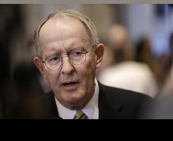 Sen. Lamar Alexander out on limb by advocating an Internet sales tax in ...