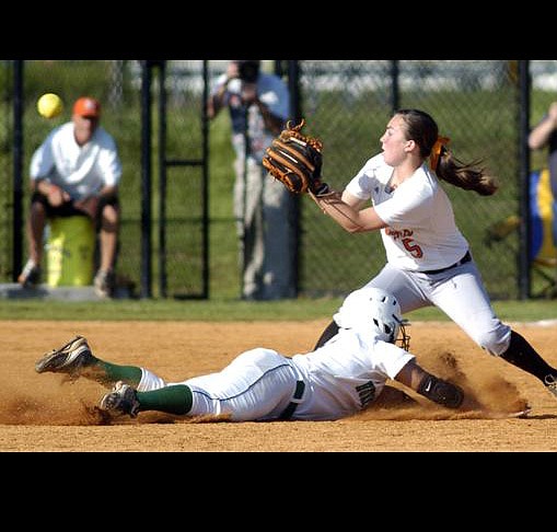 East Hamilton Hurricanes softball wins 3-AA championship over Meigs ...