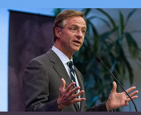 Tennessee Gov. Bill Haslam launches online college | Chattanooga Times ...