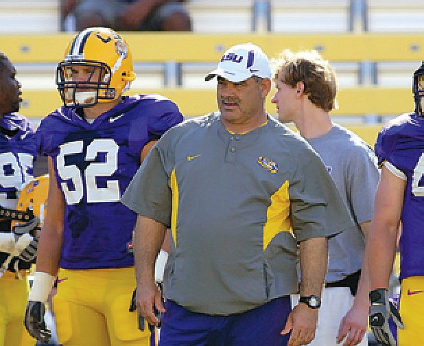 LSU's John Chavis familiar foe for Georgia Bulldogs | Chattanooga Times ...