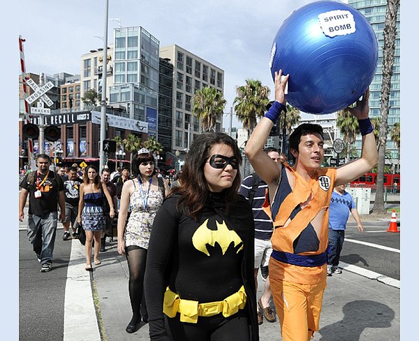 Superheroes rule pop-culturally, but comic books fight for respect ...