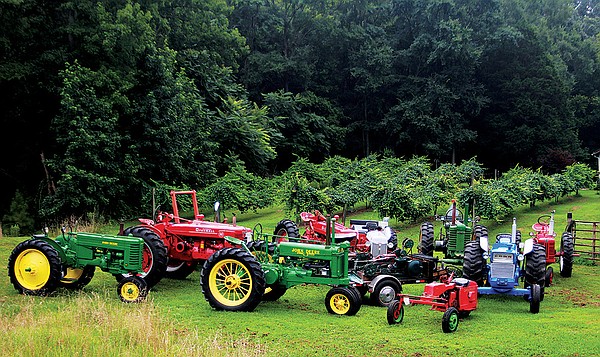 Work on your farmer's tan at two tractor shows - Oct. 18-19 ...