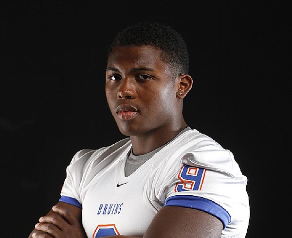 Northwest Whitfield defensive lineman and future UTC Moc Isaiah Mack an ...