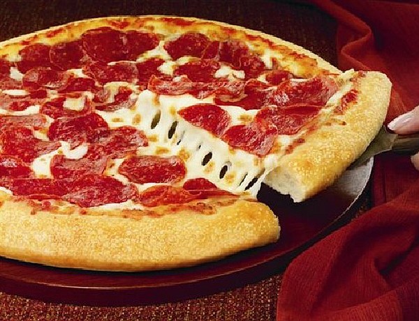 Pizza Hut to offer 'by the slice' amid competition | Chattanooga Times ...