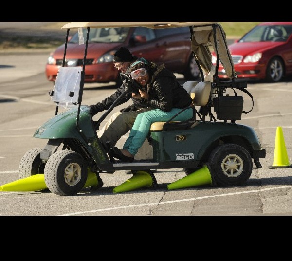 Driver safety program, with DUI simulation, held at Red Bank High ...