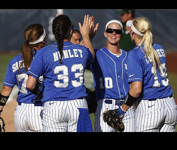 Bears oust Nunley, UK | Chattanooga Times Free Press