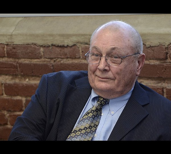 Skillern, Henry sit for last commission meeting | Chattanooga Times ...