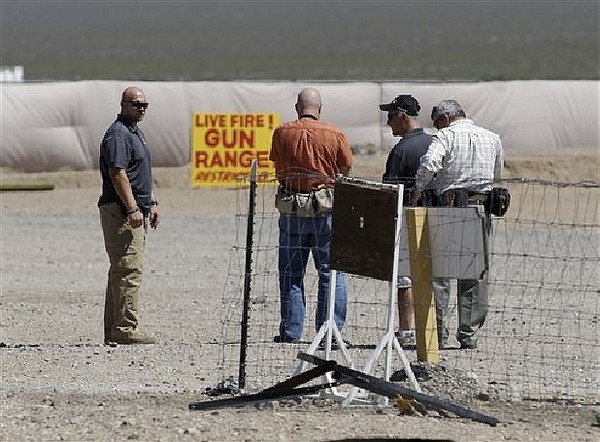 Shooting death of firing-range instructor by 9-year-old girl with Uzi ...